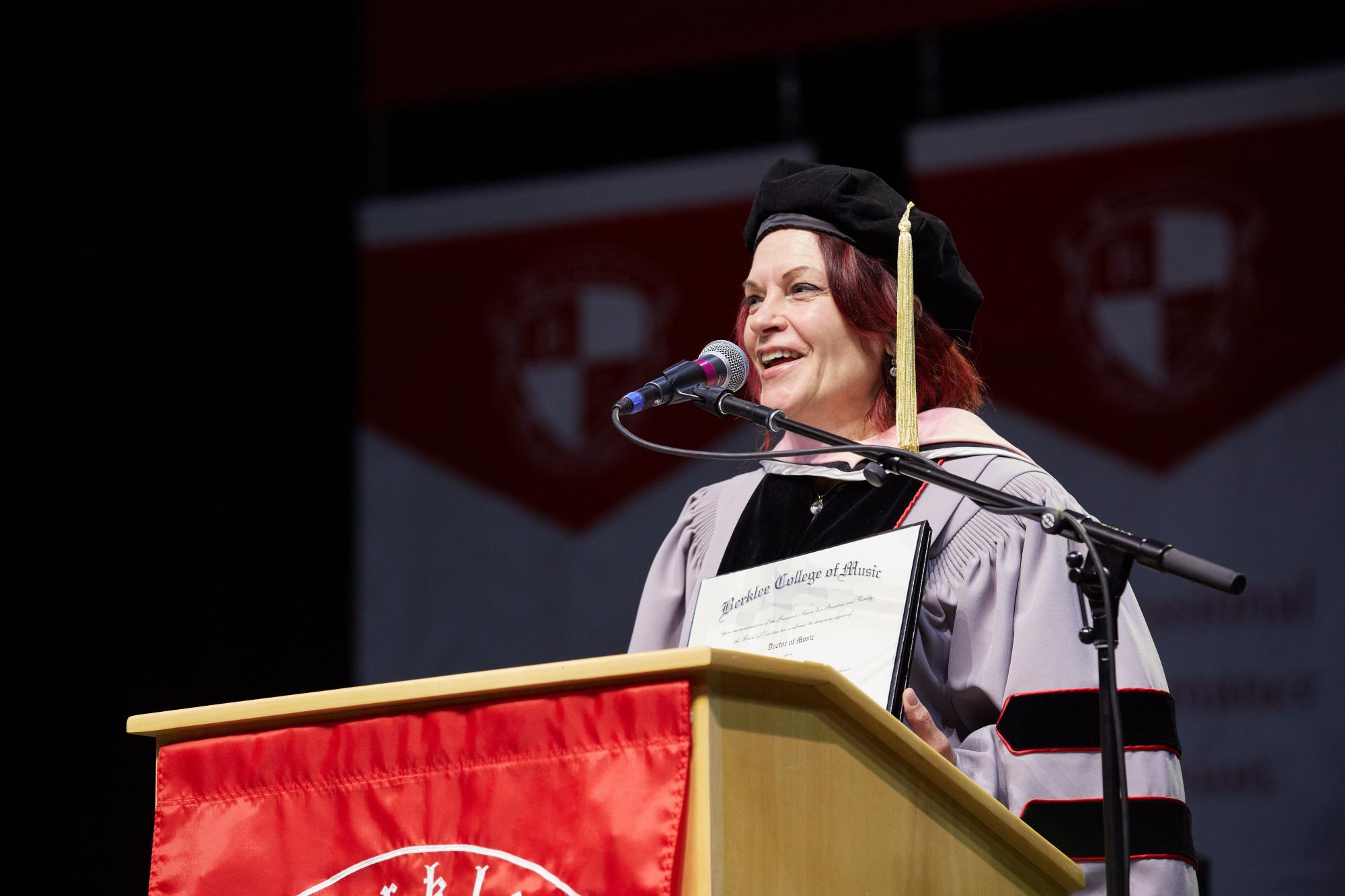 Nile Rodgers, Rosanne Cash, Esperanza Spalding Honored at Berklee ...