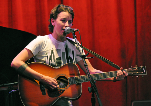 Songwriting Summer: Q&A with Melissa Ferrick '90 | Berklee College of Music