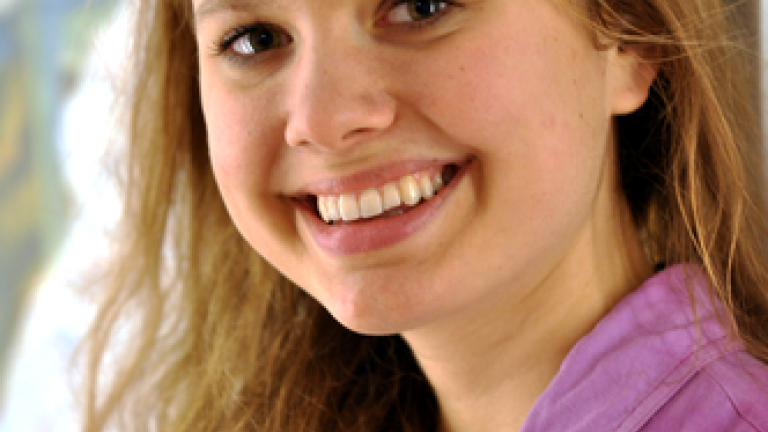 Student Profile: Neara Russell | Berklee College of Music