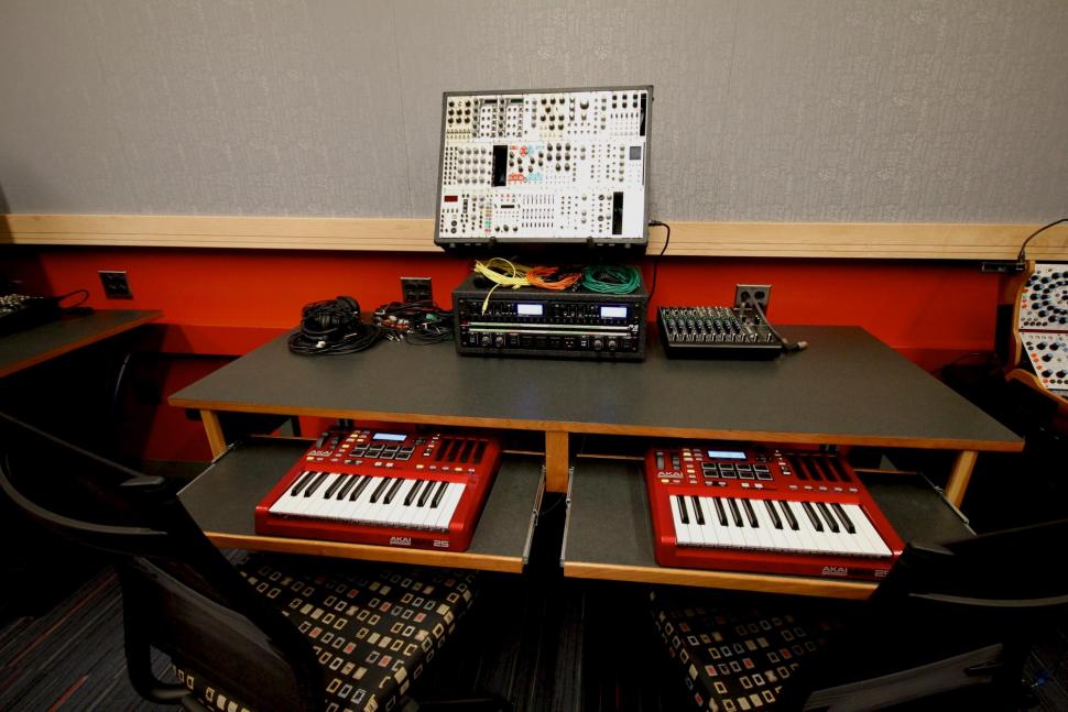 Specialized Labs | Berklee College of Music